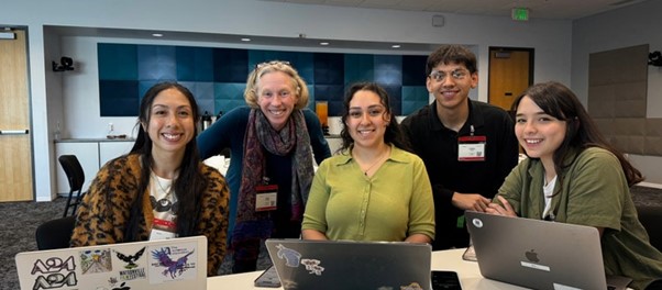 Cerita yang Mengubah Dunia: Bagaimana Adobe Memberdayakan Nirlaba di ...